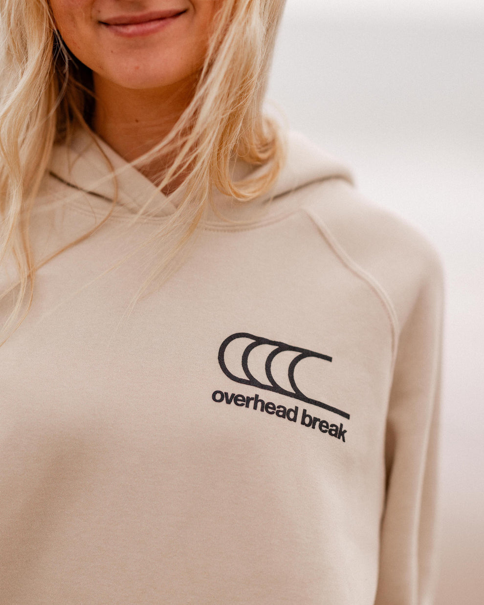 the hoodie – overhead break